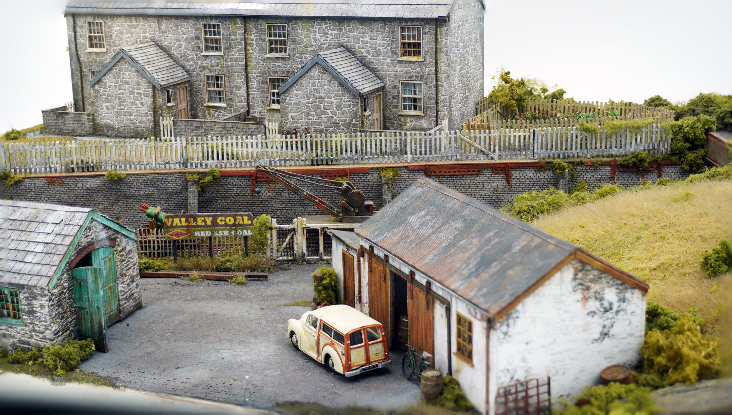 OO Scale Buildings & Miniature Accessories at Scale Model Scenery