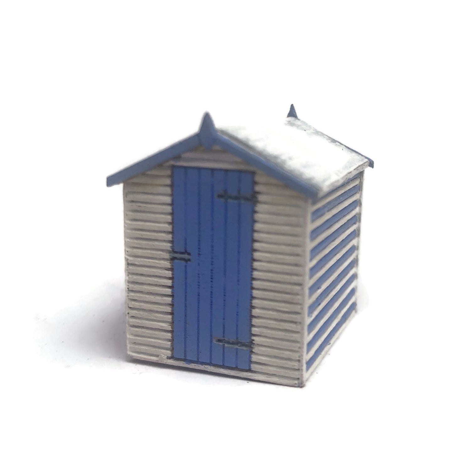 LX494-OO Small Beach Huts Pack of 2 OO/4mm/176 – Scale Model Scenery